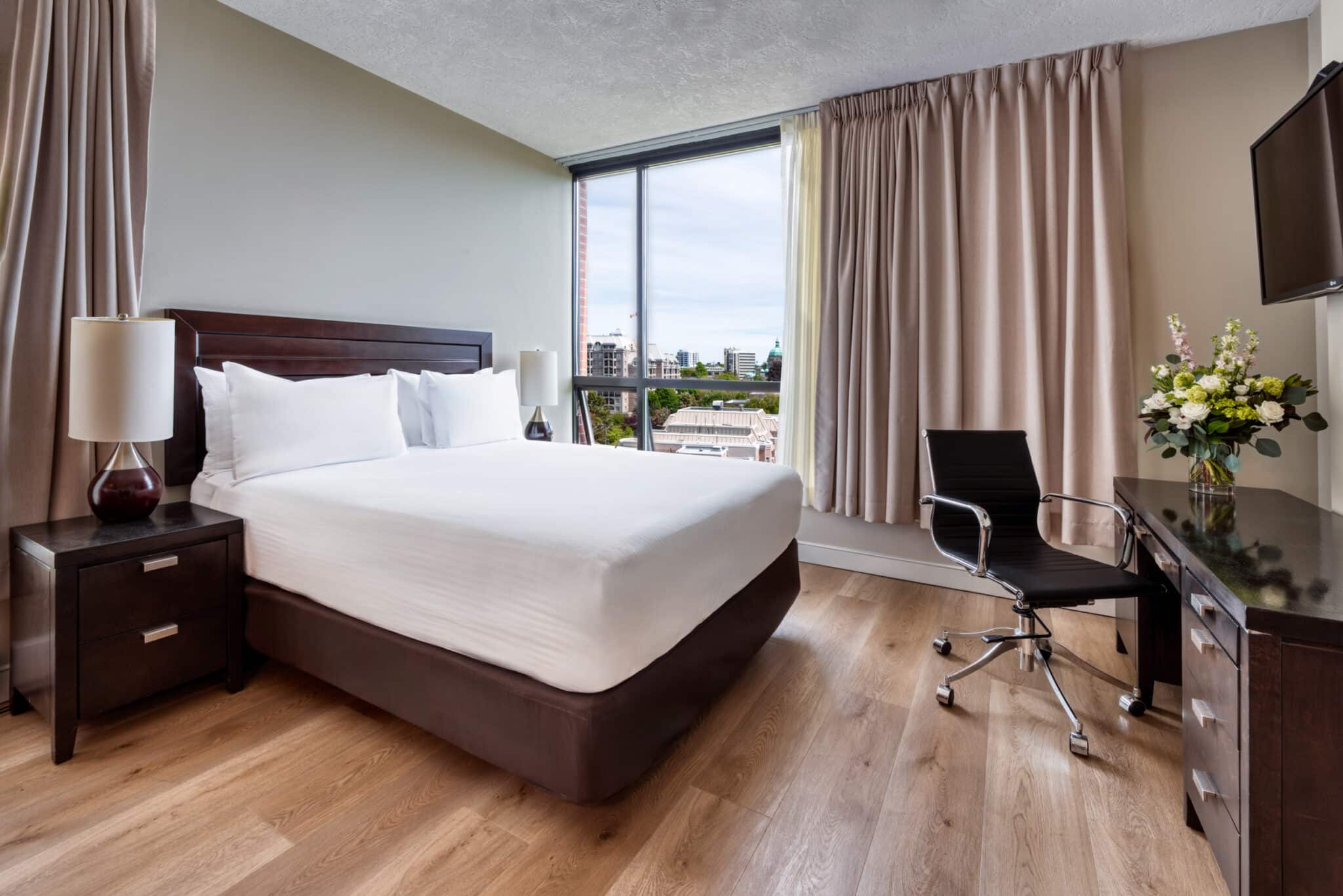 Studio Suites - The Oswego Hotel